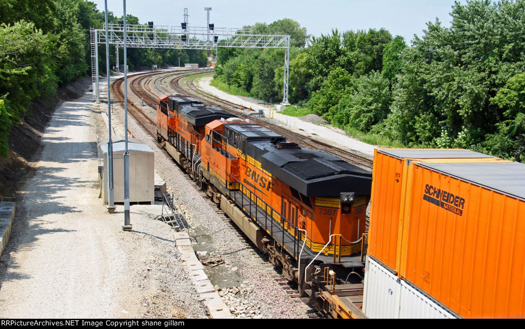 BNSF 7387